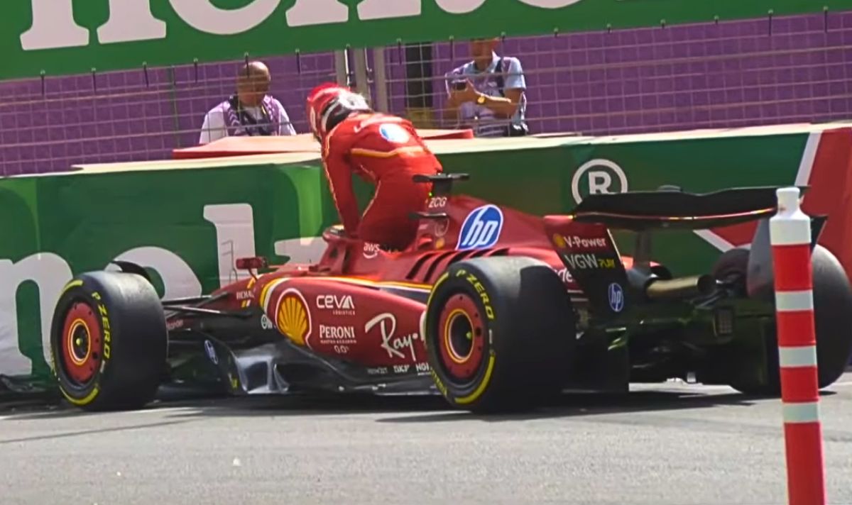 Two drivers CRASH in brutal blow during Baku free practice | Understeer