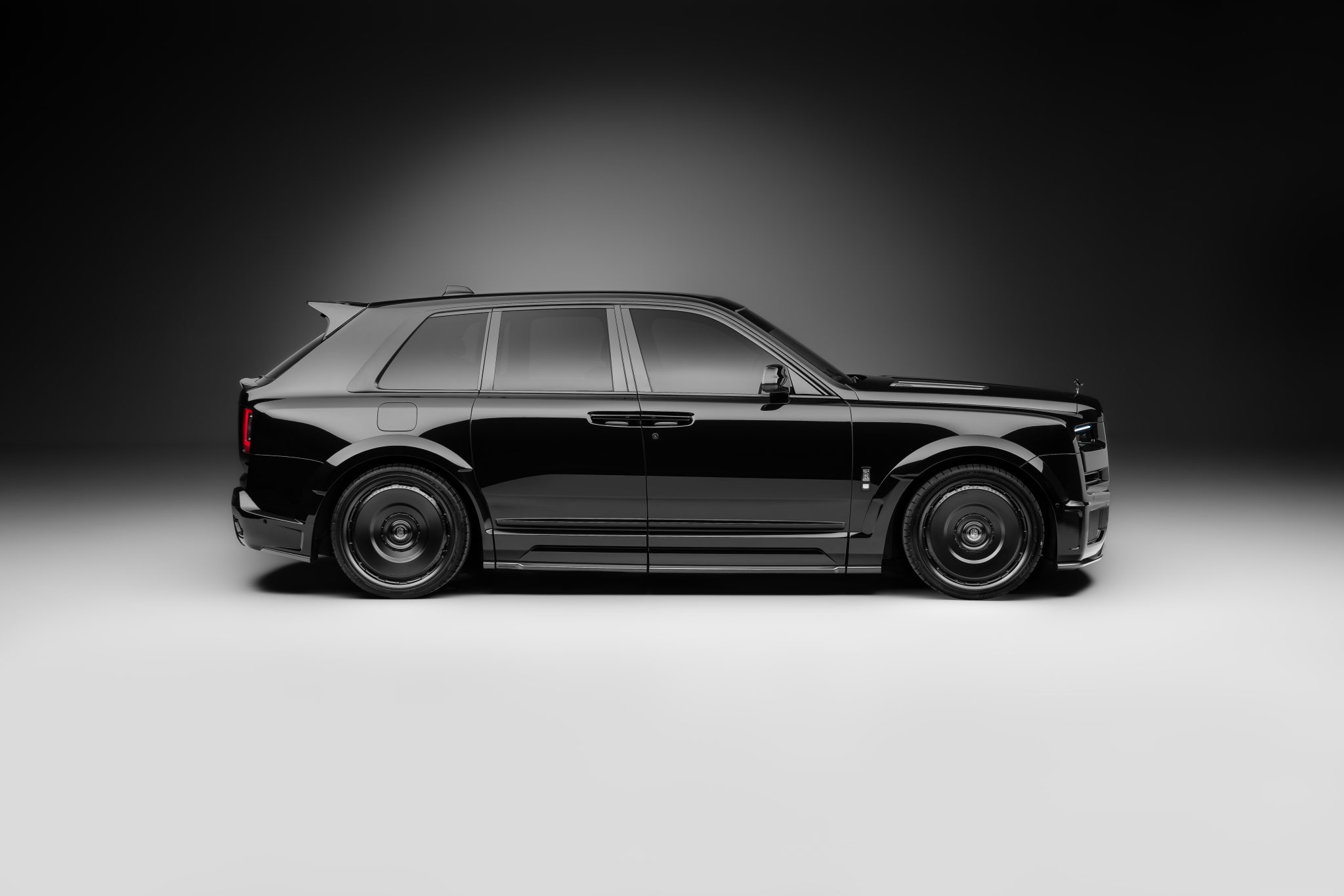 Urban's custom £450k wide-body Rolls-Royce Cullinan Series II makes ...
